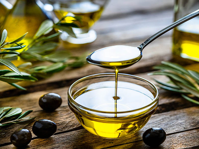 Benefits Of Extra Virgin Olive Oil In Massage | Extra Virgin Olive Oil ...